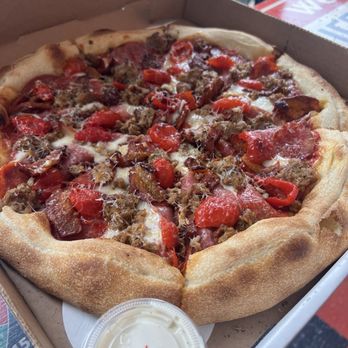 SLAP BOX PIZZA AND WINGS - Updated October 2025 - 27 Photos & 25 ...