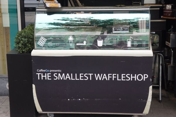 THE SMALLEST WAFFLE SHOP IN THE WORLD - 27 Photos & 17 Reviews ...
