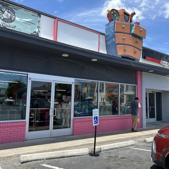 TOP DRAWER - Updated December 2025 - 84 Photos & 100 Reviews - 5312 ...