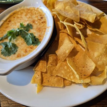 GRACKLE - Updated September 2025 - 151 Photos & 79 Reviews - 11852 Elm ...