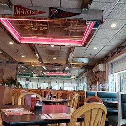 ROSCOE DINER - Updated August 2025 - 182 Photos & 293 Reviews - 1908 ...