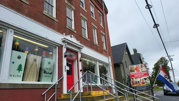 MAINE STATE PRISON SHOWROOM - Updated January 2026 - 90 Photos & 58 ...