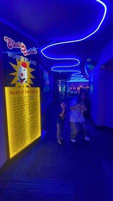 MILWAUKIE CINEMA & WUNDERLAND - Updated November 2024 - 36 Photos & 78 ...