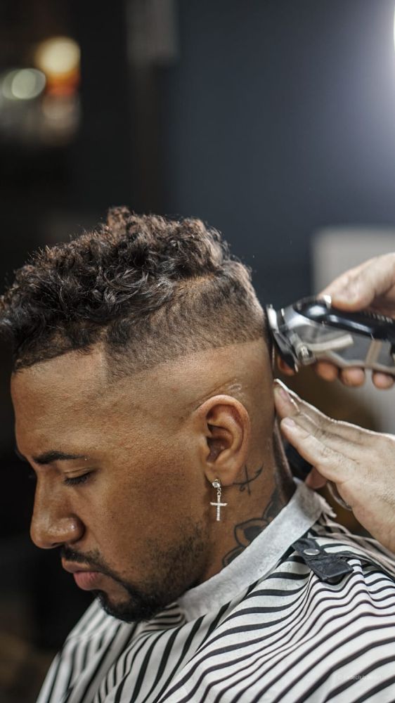 FADE CLUB - Updated October 2025 - 22 Photos - Warschauer Str. 60 ...