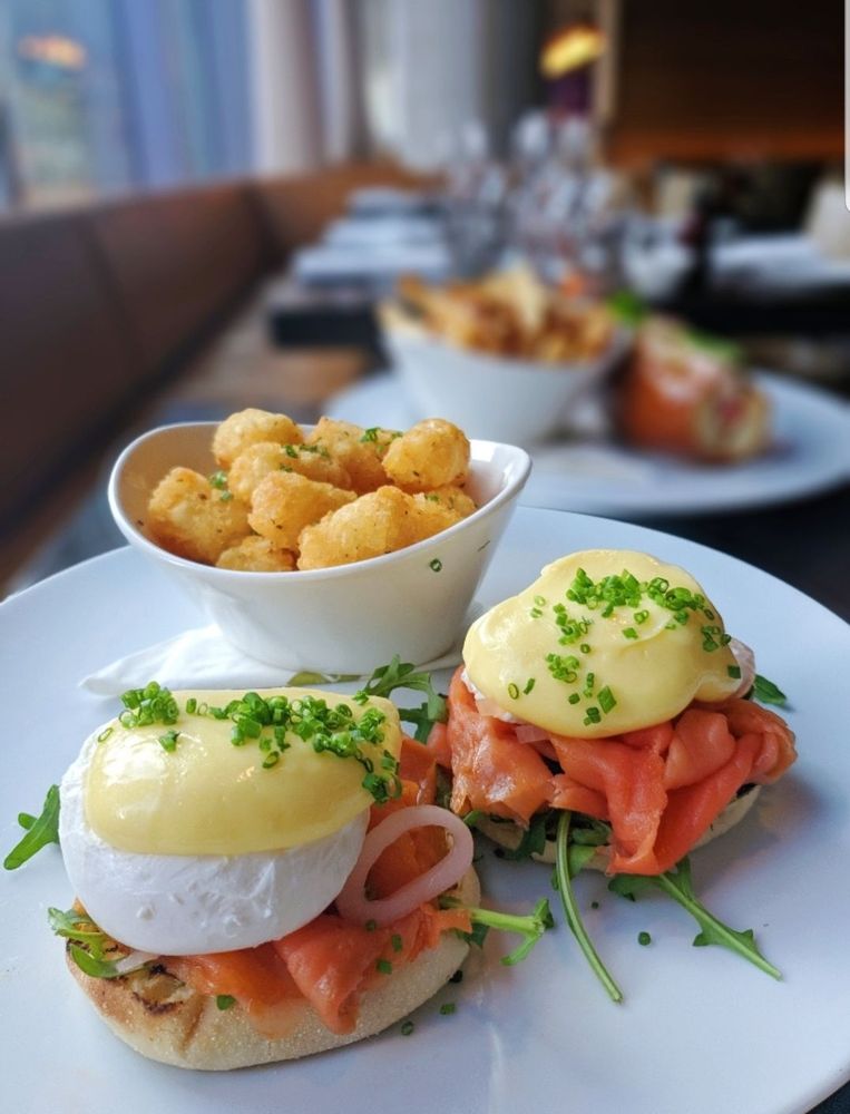 LUMA - Updated December 2025 - 399 Photos & 250 Reviews - 350 King ...