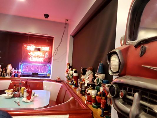 NUTCRACKER FAMILY RESTAURANT - 132 Photos & 162 Reviews - Diners - 63 E ...