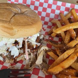 CHUB’S BLUE PIG BBQ - Updated December 2024 - 84 Photos & 139 Reviews ...