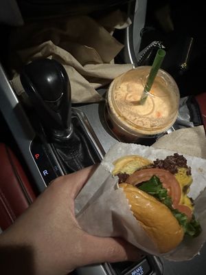 SHAKE SHACK EL PASEO - Updated August 2025 - 50 Photos & 61 Reviews ...