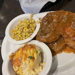 PATRICK’S NEIGHBORHOOD BAR & PATIO - Updated December 2025 - 265 Photos ...