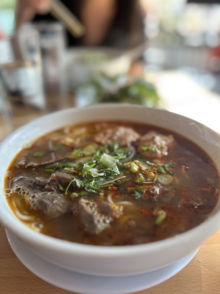 NONG LÁ VIETNAMESE CAFE - Updated July 2025 - 157 Photos & 101 Reviews ...