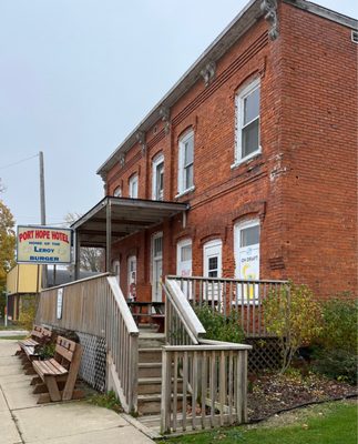 PORT HOPE HOTEL - Updated October 2025 - 29 Photos & 24 Reviews - 4405 ...