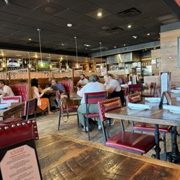 VESPA ITALIAN KITCHEN & BAR - Updated August 2025 - 1395 Photos & 704 ...