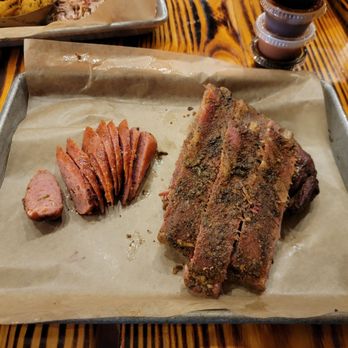 INTRINSIC SMOKEHOUSE & BREWERY - 524 Photos & 592 Reviews - 509 W State ...