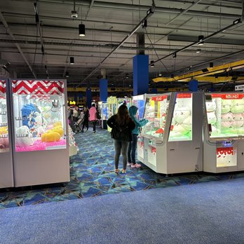 ROUND1 BOWLING & ARCADE - ROSEVILLE - Updated April 2025 - 381 Photos ...