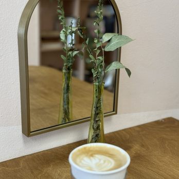 TWEE COFFEE - Updated December 2024 - 333 Photos & 374 Reviews - 9344 ...