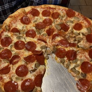 BRICK OVEN PIZZERIA - 22 Photos & 30 Reviews - 1106 S Washington Ave ...