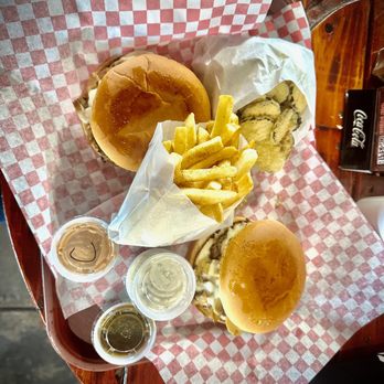 MUDDBONES - Updated June 2025 - 156 Photos & 247 Reviews - 1701 N Hwy ...