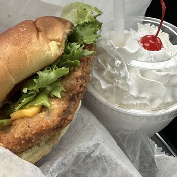 BURGIN DAIRY BARN - Updated October 2025 - 36 Photos & 23 Reviews - 500 ...