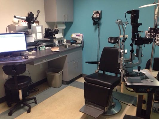 NH EYE ASSOCIATES - Updated December 2025 - 51 Reviews - 764 Second St ...