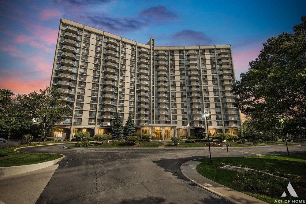 OAK BROOK TOWERS - Updated January 2026 - 40 N Tower Rd, Oak Brook ...