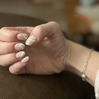 ESSENTIAL NAILS & SPA - Updated November 2024 - 88 Photos & 50 Reviews ...