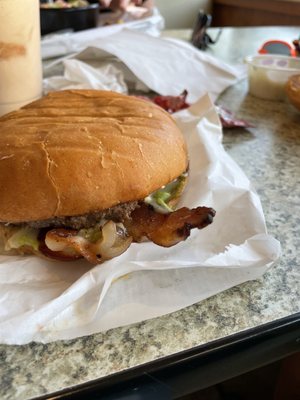 BIG DEAL BURGERS & CUSTARD - Updated June 2026 - 102 Photos & 191 ...