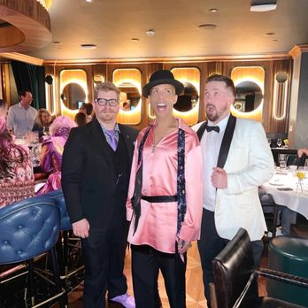 STILLWELL’S - Updated May 2024 - 77 Photos & 37 Reviews - 2575 Mckinnon ...