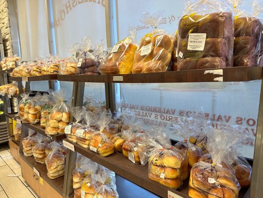 VALERIO’S TROPICAL BAKE SHOP - Updated December 2025 - 83 Photos & 120 ...