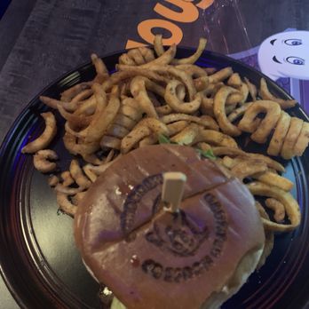 HAUNTED HOUSE OF HAMBURGERS - Updated August 2025 - 742 Photos & 441 ...