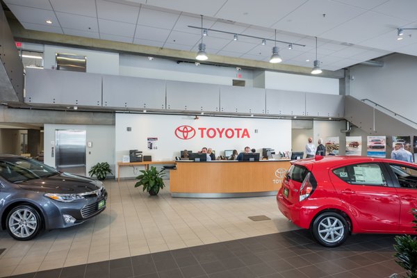 TOYOTA OF SEATTLE - Updated January 2026 - 177 Photos & 987 Reviews ...