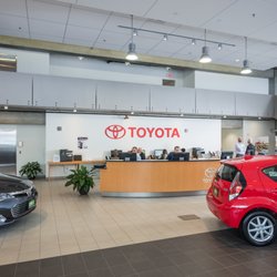 Auto Repair - TOYOTA OF SEATTLE - 144 Photos & 774 Reviews - 1925 ...