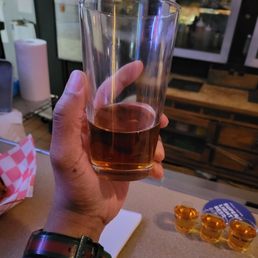 THE DUTCH COTTAGE TAVERN - Updated October 2025 - 32 Photos & 61 ...