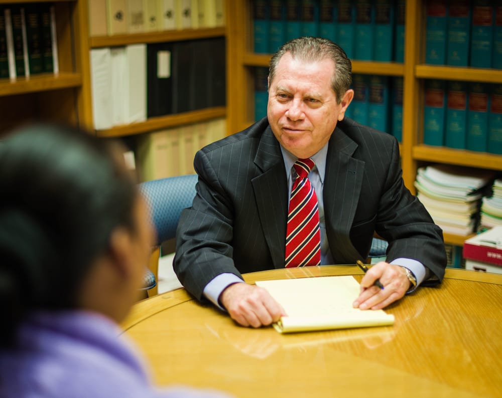 LAW OFFICES OF STEPHEN R. KAHN - Updated December 2025 - 11 Reviews ...