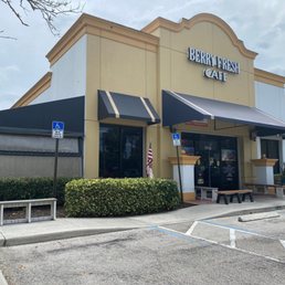 BERRY FRESH CAFE - Updated September 2025 - 1035 Photos & 1242 Reviews ...