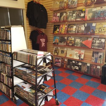 RECYCLED RECORDS - Updated December 2025 - 68 Photos & 104 Reviews ...