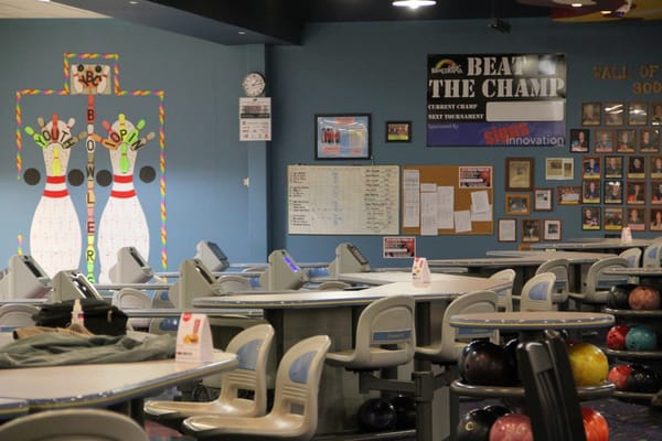 BOWLERAMA BARRIE - Updated January 2026 - 20 Photos - 320 Bayfield ...