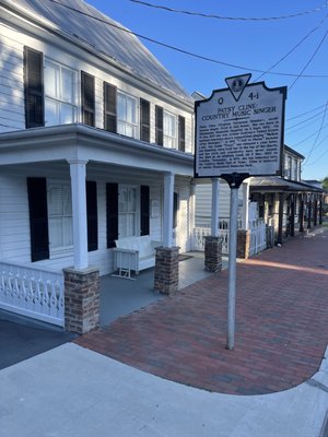 PATSY CLINE HISTORIC HOUSE - 44 Photos - Museums - 608 Kent St ...