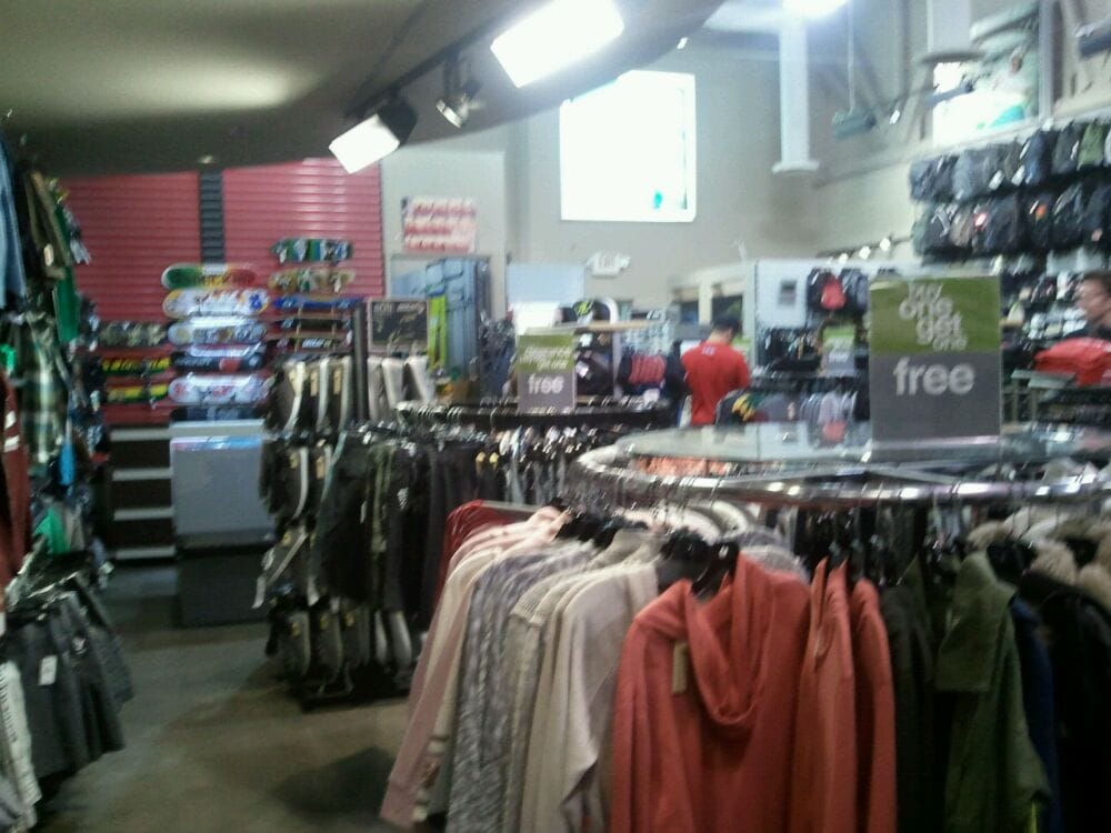 BEACHWORKS - 2284 Galleria At Tyler, Riverside, CA - Yelp