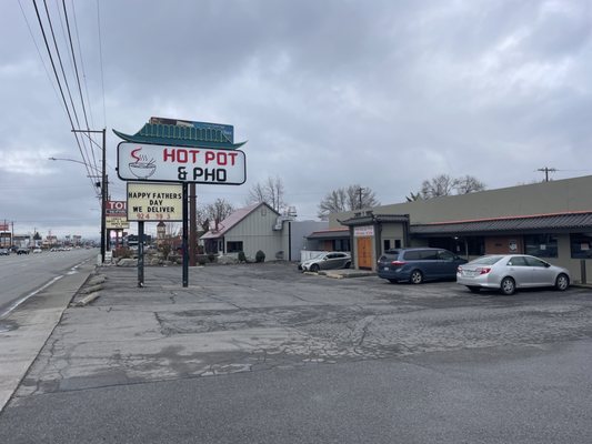 HOT POT & PHO - Updated November 2024 - 22 Photos & 27 Reviews - 11110 ...