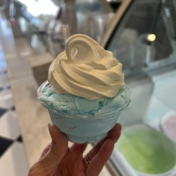 CONFETTI ITALIAN ICE & CUSTARD - Updated September 2024 - 3018 Photos ...