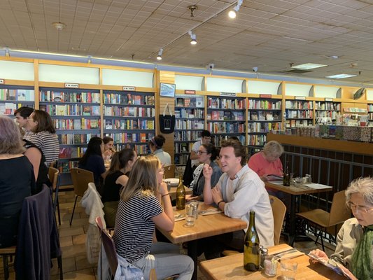 ATTICUS BOOKSTORE CAFE - 244 Photos & 321 Reviews - 1082 Chapel St, New ...
