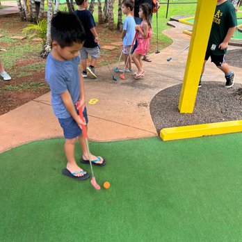 BAY VIEW MINI-PUTT & ZIPLINE - Updated July 2024 - 282 Photos & 221 ...