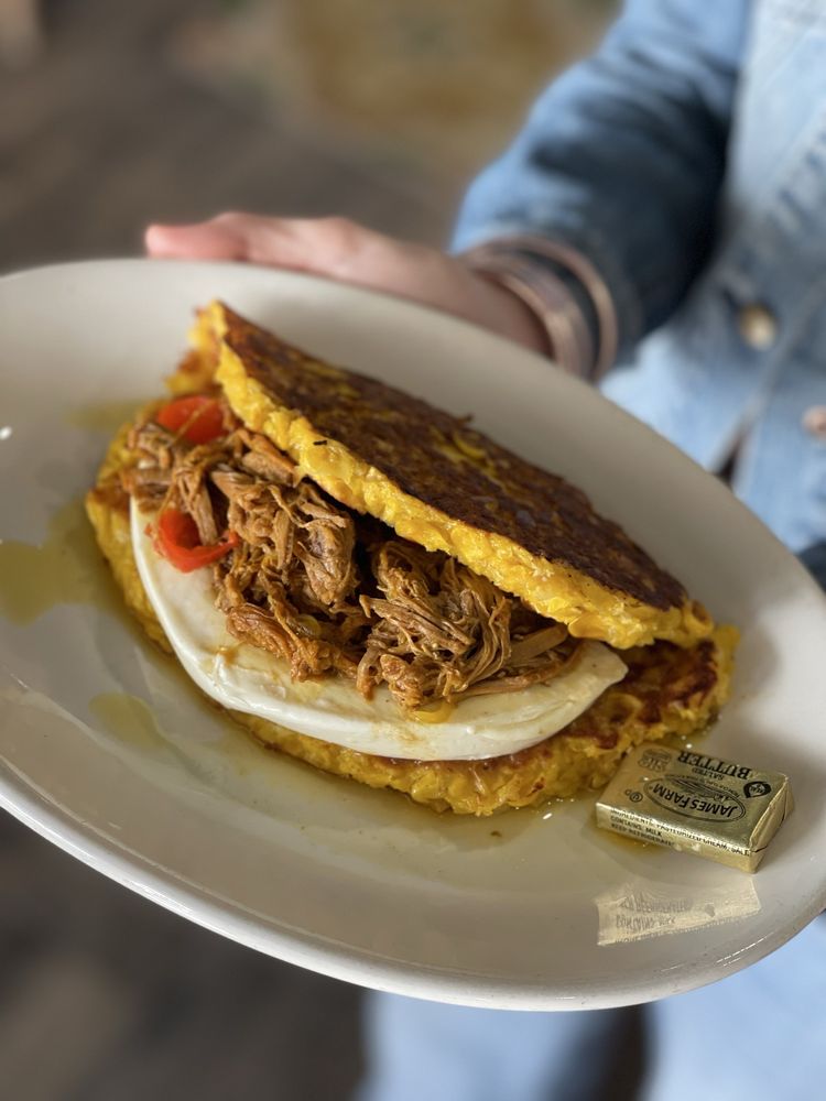 DONA AREPA - Updated September 2025 - 113 Photos & 25 Reviews - 515 NE ...