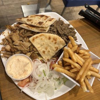 SUMMIT GREEK GRILL - Updated December 2025 - 180 Photos & 268 Reviews ...