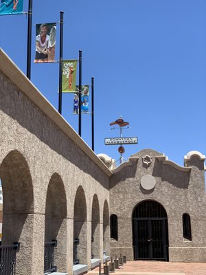 AMTRAK STATION ABQ - 53 Photos & 22 Reviews - 320 1st St SW ...