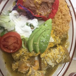 MANANAS - Updated December 2025 - 118 Photos & 188 Reviews - 1730 ...