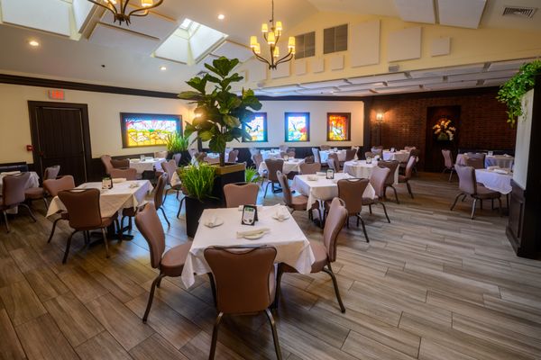 KEN’S STEAKHOUSE - Updated December 2025 - 216 Photos & 427 Reviews ...