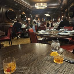 OLD HOMESTEAD STEAK HOUSE - Updated October 2025 - 1197 Photos & 1420 ...