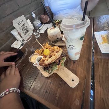 HIDE OUT CAFE - Updated August 2024 - 3098 Photos & 1193 Reviews ...