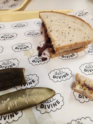 DELI DIVINE - 31 Photos & 25 Reviews - 5501 Delmar Blvd, Saint Louis ...